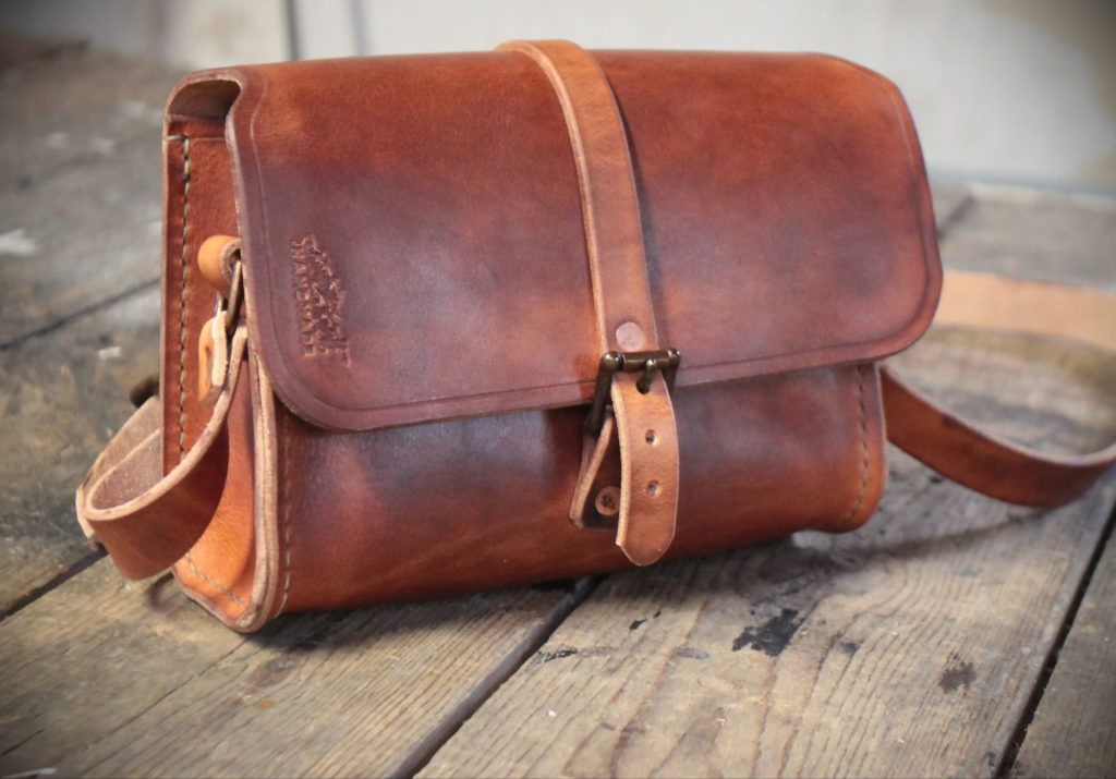 Ledertasche small - kustomkraft handmade boots